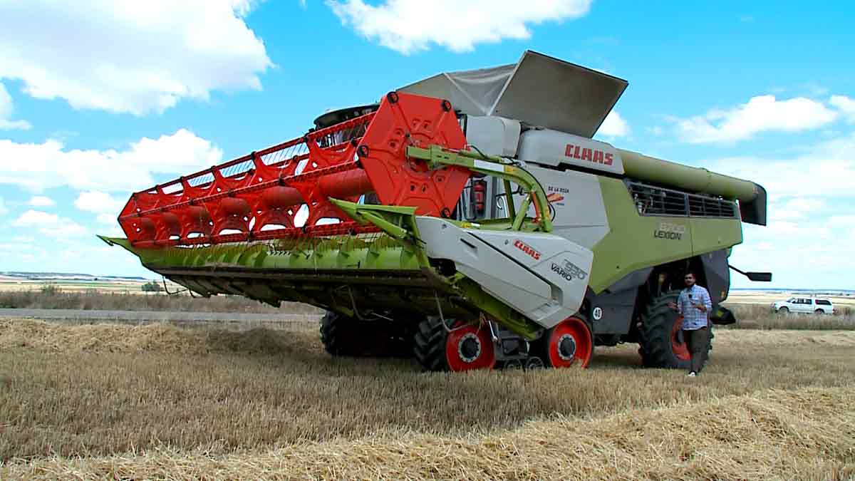 Ya está en marcha la impresionante nueva cosechadora de Claas - cyltv.es