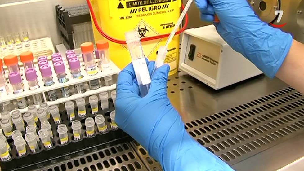 Los test PCR recogen muestras de forma menos invasiva por la garganta ...