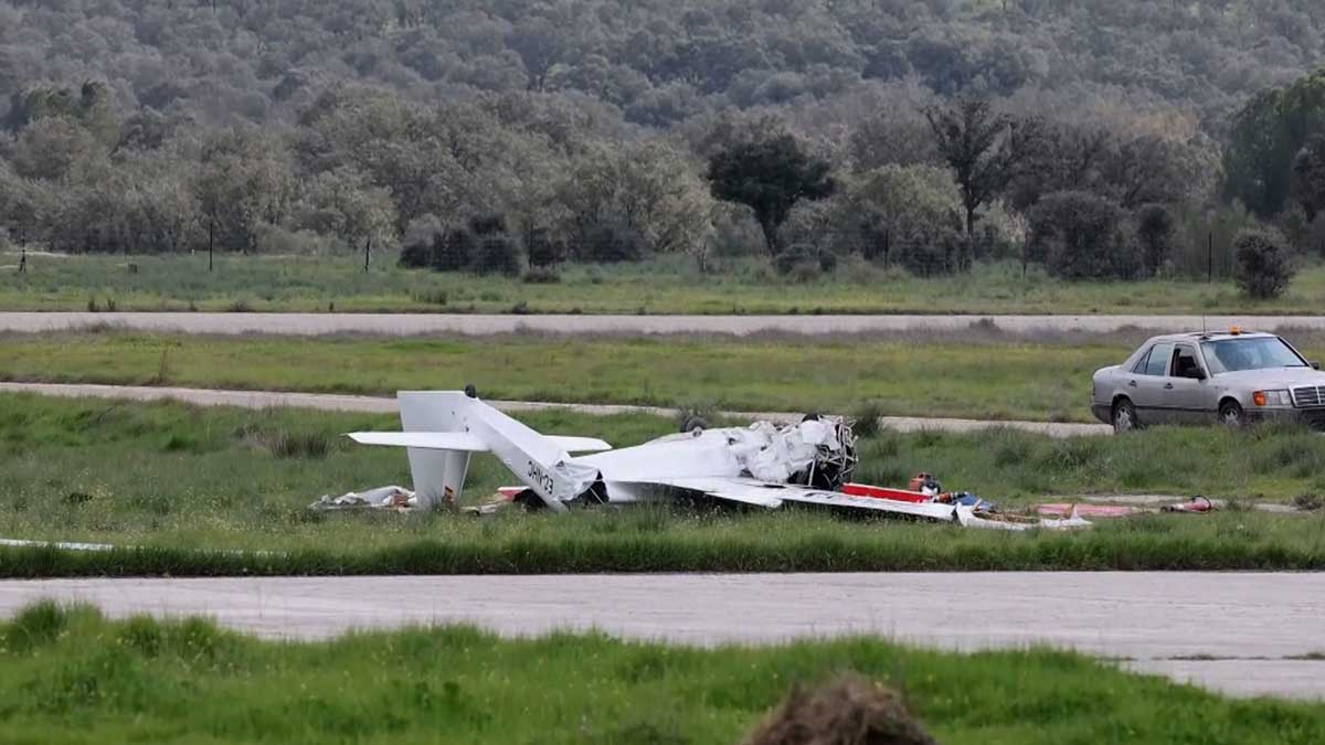 Mueren dos personas en un accidente de avioneta en la localidad toledana de La Iglesuela del ...