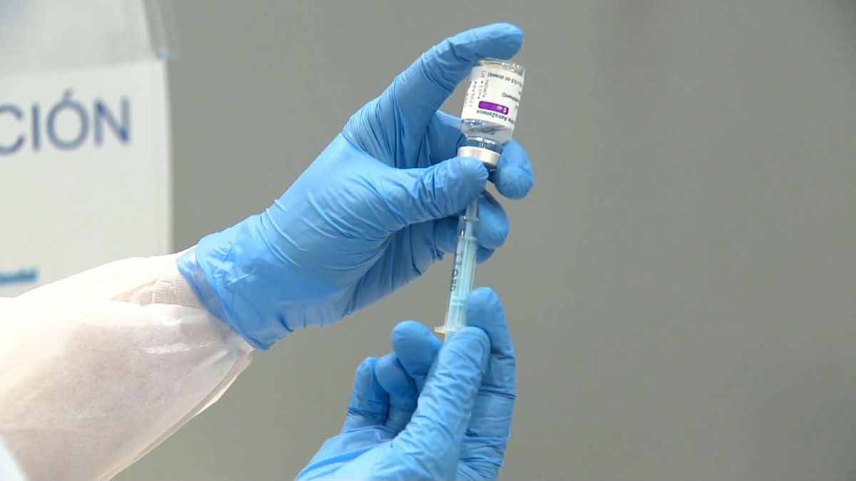 La EMA avala la dosis de refuerzo de las vacunas de Pfizer y Moderna en inmunodeprimidos - cyltv.es